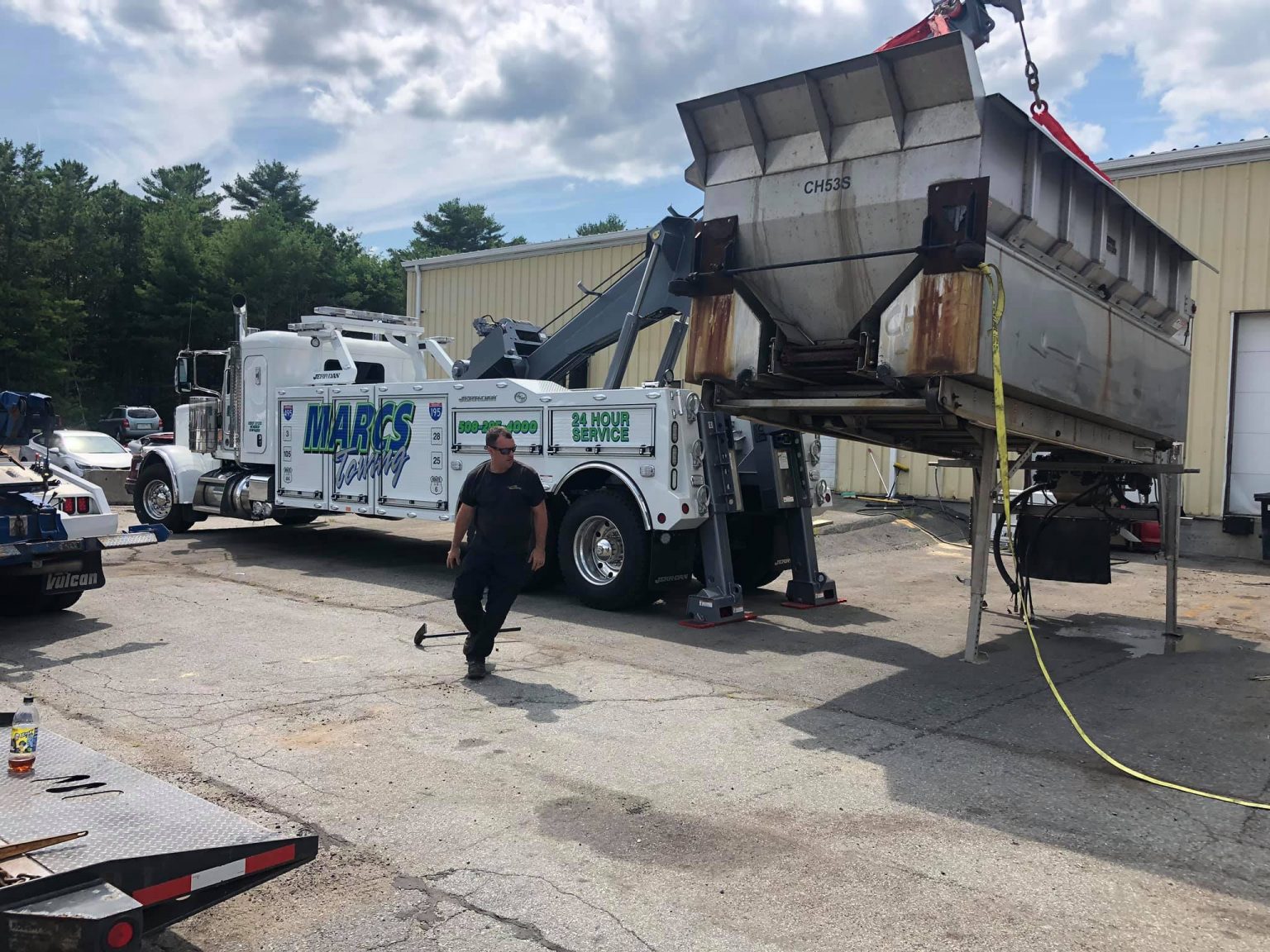 Home | Marc's Auto Service | Roadside Assistance | Plymouth County